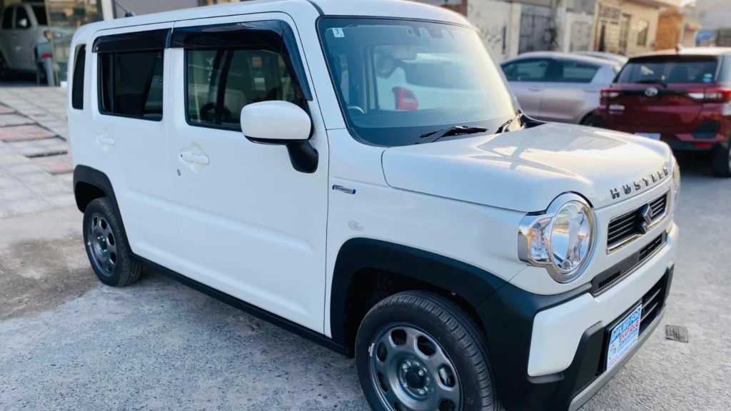 Suzuki Hustler Hybrid J Style –Black & White Edition ...